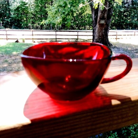 Anchor Hocking | Dining | Anchor Hocking Ruby Red Square Tea Cup Ec ...